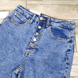 WeWoreWhat | Jeans | Nwt Weworewhat The Danielle Distressed Highrise ...